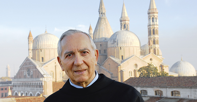 Addio a padre Luciano | Messaggero di Sant'Antonio